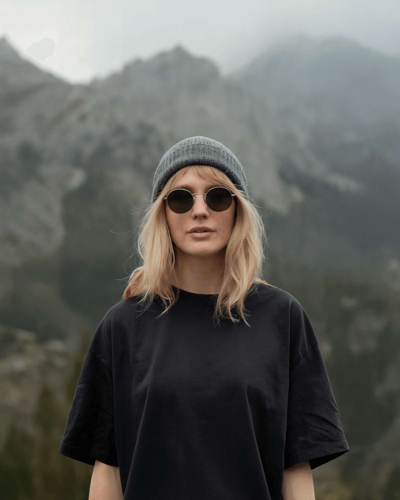 Free AI Mockup Generator with 1000+ AI Mockup Templates